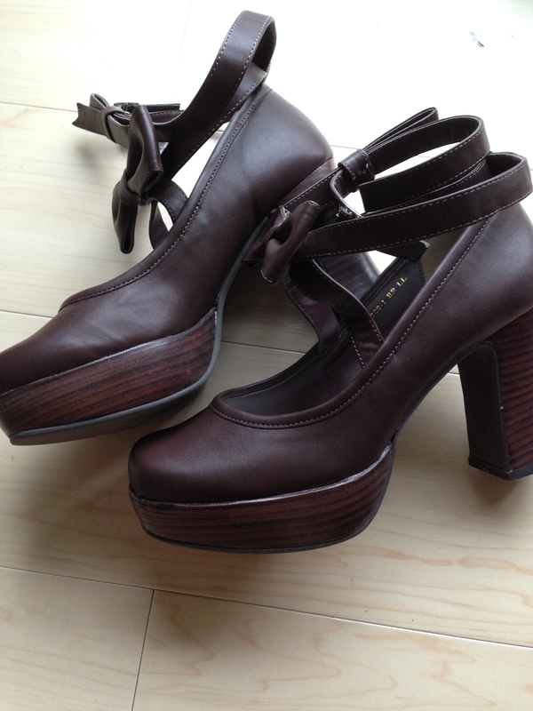 Queen Bee Pumps brown - Shoes - Lace Market: Lolita Fashion Sales
