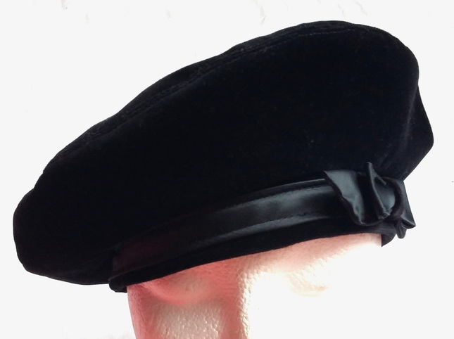 Black Soft Cotton Velvet Beret With Bow - Hats - Lace Market: Lolita ...