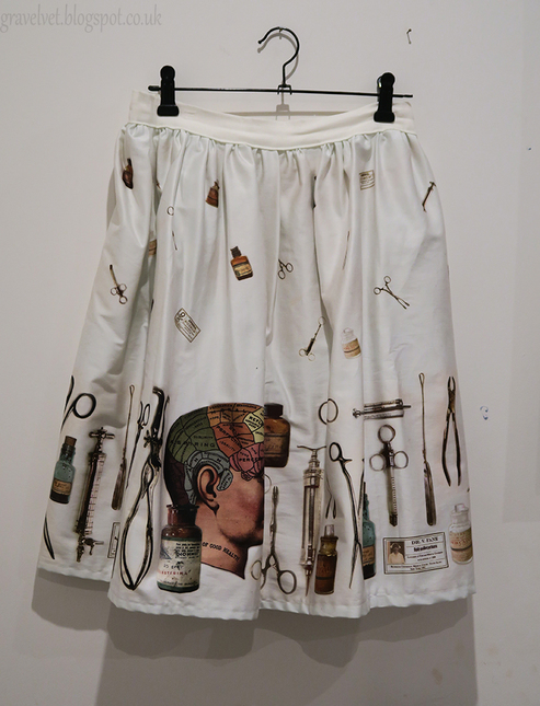 Violet Fane Asylum Set - White - Skirts - Lace Market: Lolita Fashion Sales