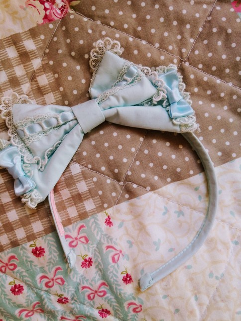 Angelic Pretty - Ladder Lace Mini Ribbon Head Bow in Sax. - Headbands ...