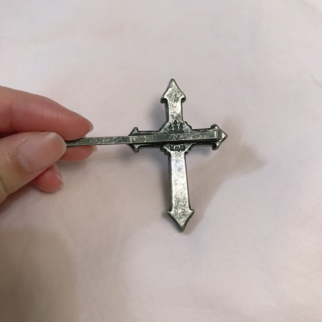 *Free Worldwide Shipping* Moi meme Moitie Rose Cross Hairpin - Hair ...