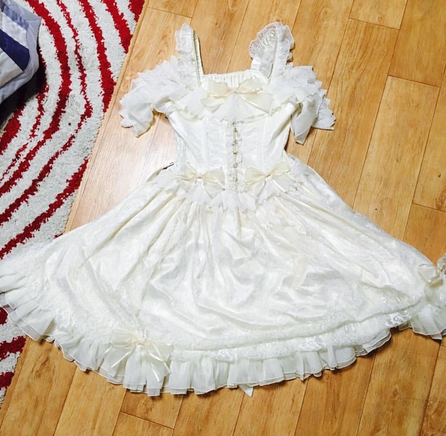 Cynthia.V(Tao) - Collard Dove JSK Ivory - Dresses - Lace Market: Lolita ...