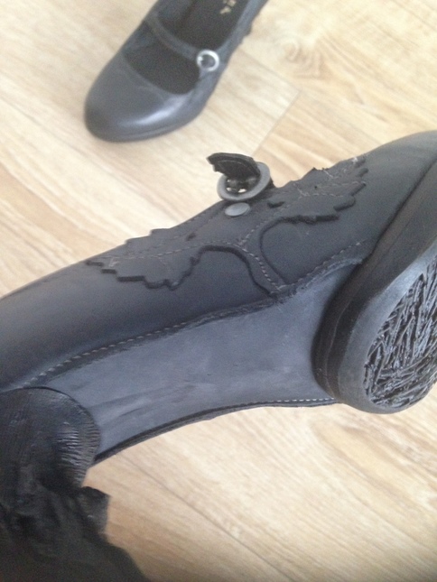 42 leather Neosens black shoes Pinot Noir made in Spain - Shoes - Lace ...