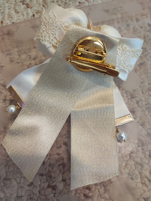 Triple Rose ribbon brooch or hair clip - Cream/White - Hair Accessories ...
