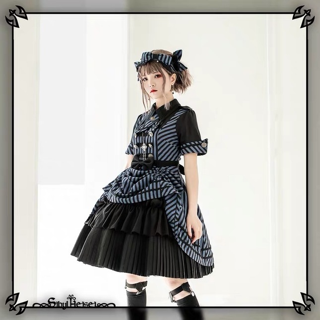 Sibyl Heisei obelisk OP + hair accessories - One Piece - Lace Market ...