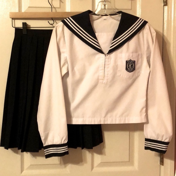 Vintage Japanese Seifuku Sailor Uniform Set Navy x White for Spring ...