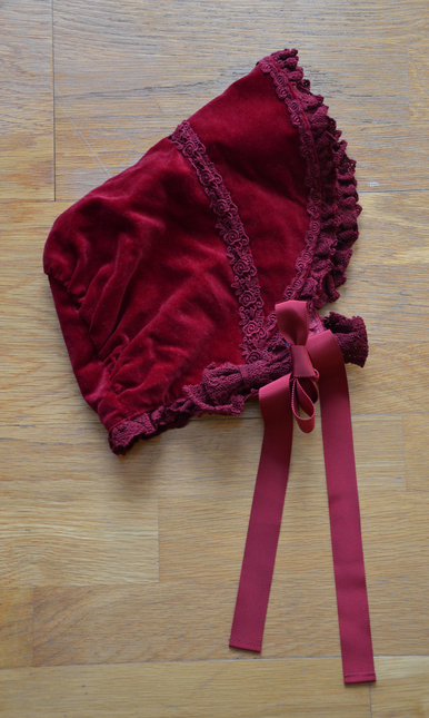 Alice & the pirates Red Velvet Bonnet - Bonnets - Lace Market: Lolita ...