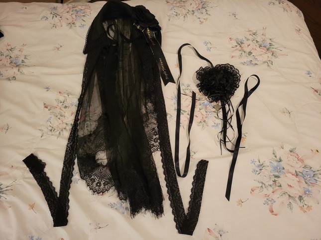 Triple Fortune Gothic / Classic Nun Headdress and Rose Canotier Set ...