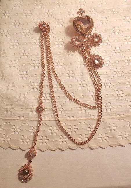 Puvithel Crystal heart brooch rose gold x light pink - Brooches and ...