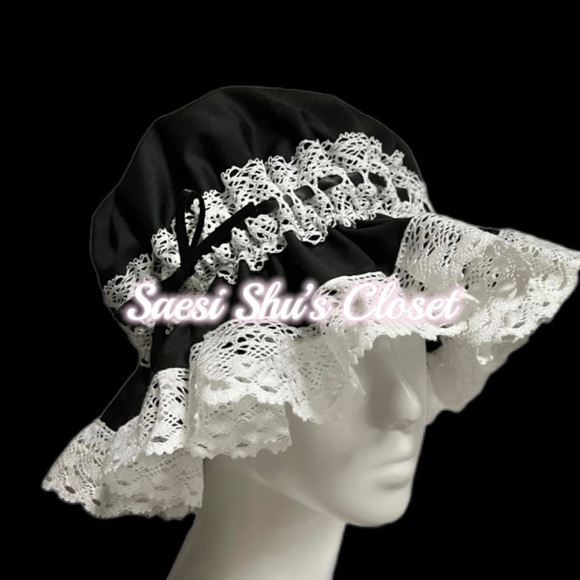 NWT Rococo Classic Lolita Bonnet Black x White - Hair Accessories ...