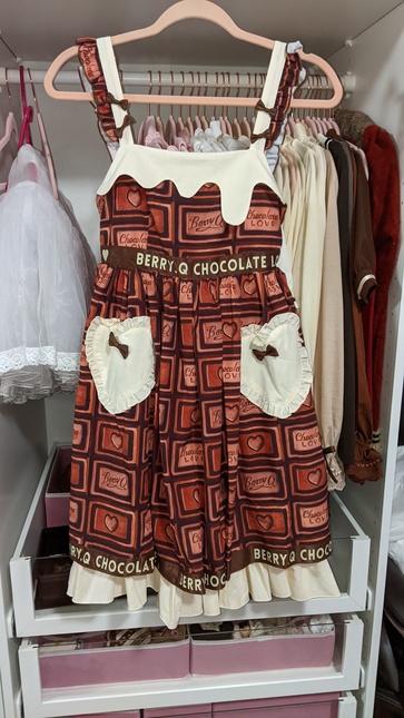 (ON HOLD FOR thatGINGERSNAPPED) Berry Q Chocolate Jsk Brown Small ...