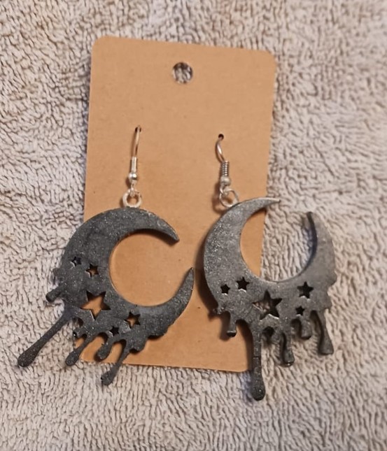 Indie Melted Moon Earrings - Earrings - Lace Market: Lolita Fashion Sales