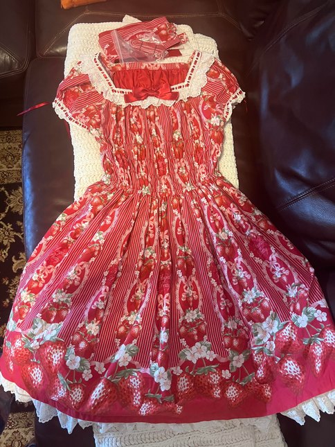 Angelic Pretty Berry Garden Shirring OP in Red, Missing Bow - One Piece ...
