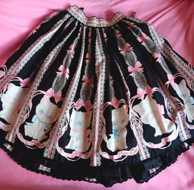 Angelic Pretty Whimsical Vanilla-chan Skirt in Black - Skirts - Lace ...
