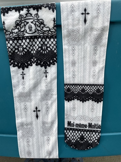 Moi Meme Moitie Lace Print OTK (black x white) - Socks and Tights ...