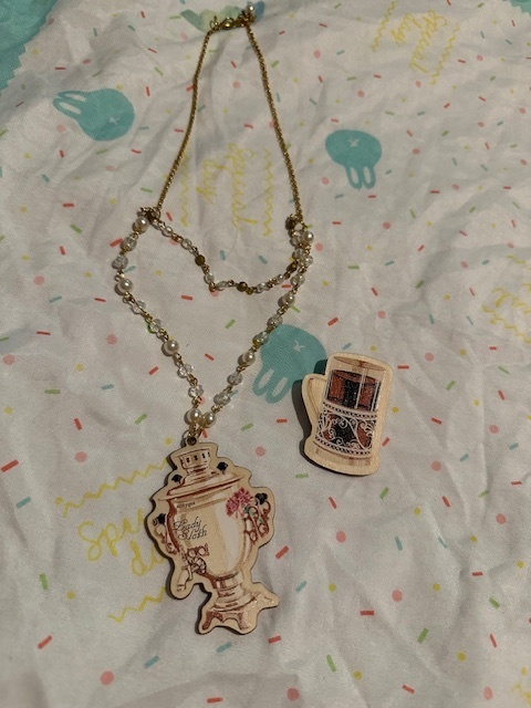 Lady Sloth Tea Time at Grandma's Accessory Lot (set of 2) - Jewelry ...