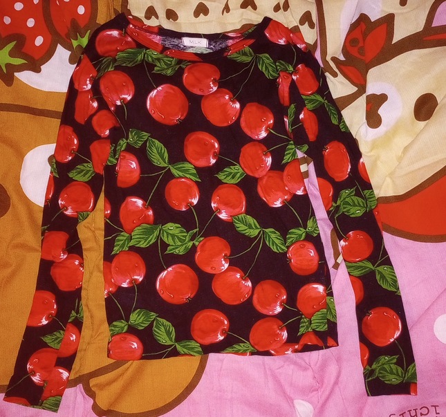 90s MILK Cherry Print Long Sleeve Cutsew Black - Tops - Lace Market ...