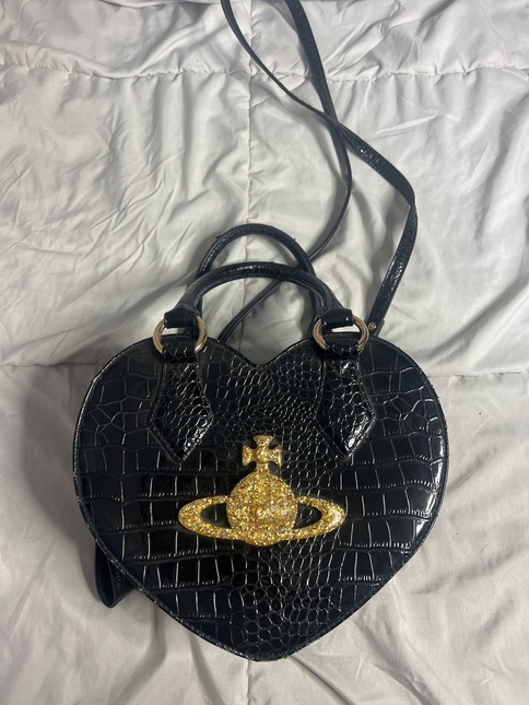 SPECIAL LISTING FOR happiebearie vivienne westwood chancery heart bag Black x gold - Other ...