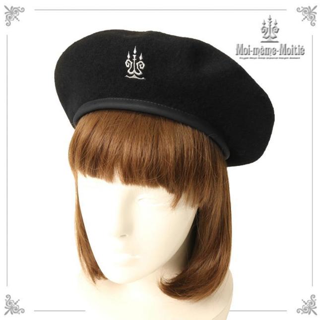 Moi Meme Moitie Candelabra Logo Embroidery Beret (2024) - Hats - Lace ...