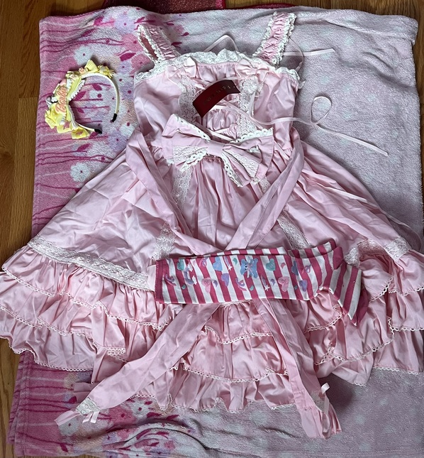 Bodyline Baby Pink Oldschool princess - Dresses - Lace Market: Lolita ...