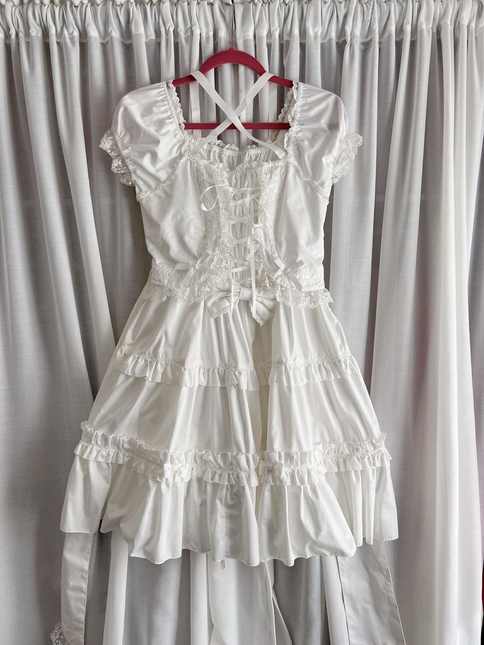 Moeran Bolero-Styled Tiered Bodyline OP White - One Piece - Lace Market ...