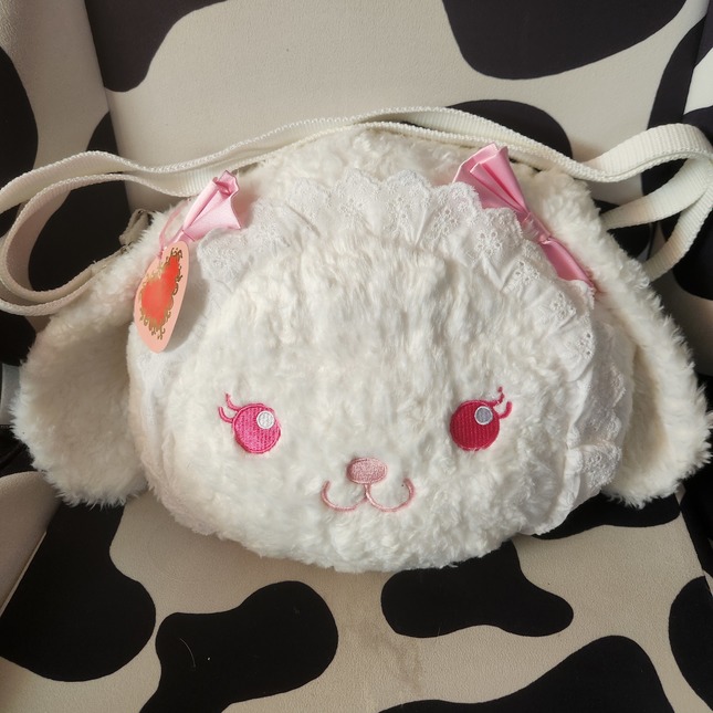 BTSSB Usakumya's Face Bag (Off-White) - Bags and Purses - Lace Market ...