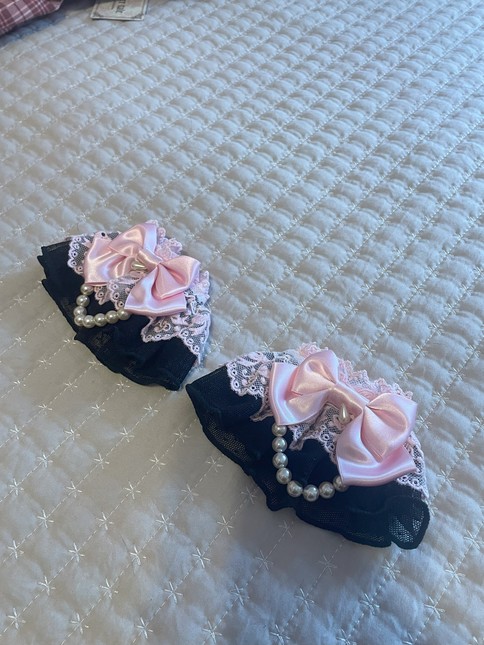Angelic Pretty Lady Frill Wrist Cuffs - Gloves and Wristwear - Lace ...