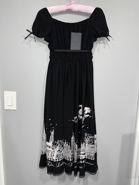 Moi meme Moitie Silent Moon OP NWT - Medium Length 2023 - Black x White ...