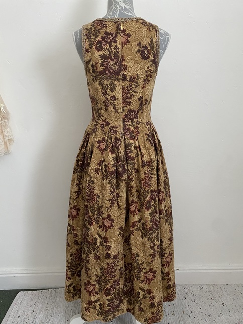 Cathedrale de Arabesque Robe Gobelin JSK - Jumperskirt - Lace Market ...