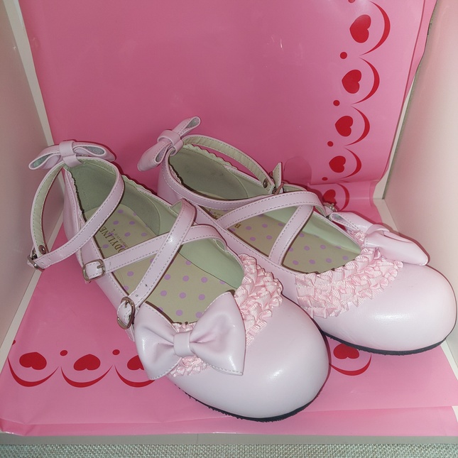 100% NEW never worn size L/US8/25cm Lt Pink Bodyline Cecilia Ribbon ...