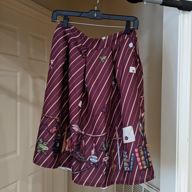 [NWT] Violet Fane Wizard's School Skirt in Red - Skirts - Lace Market ...