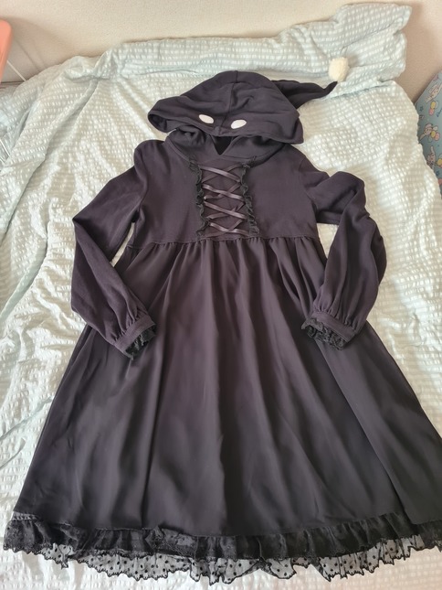 *Reserved for Minai* Angelic Pretty Marshmallow Ghost Cutsew OP Black ...