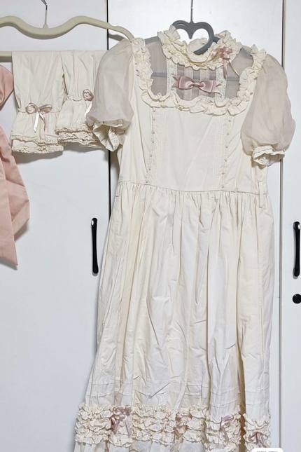 Eleven-rabbit Cream Chiffon OP with Detachable Sleeves - Dresses - Lace ...