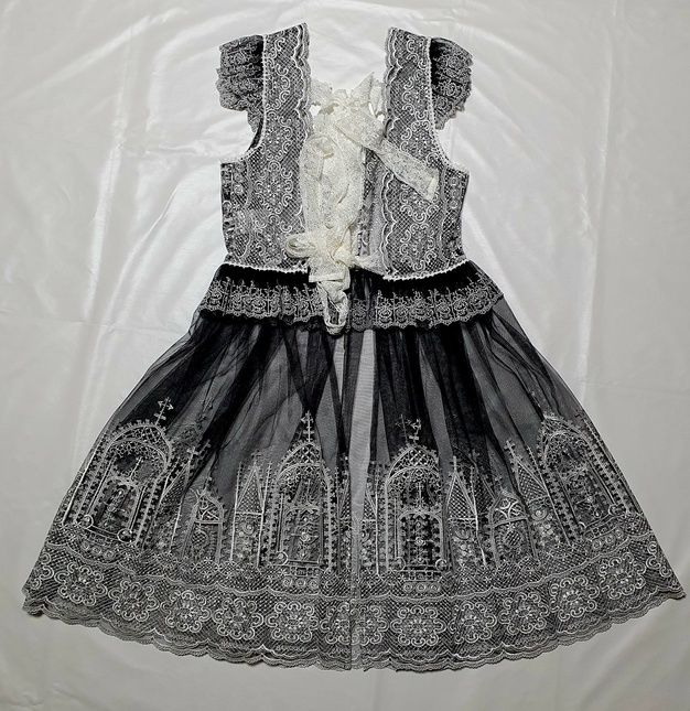 *Christmas*Moi meme Moitie Lace Tablier Church & Roses ~The Sacred ...