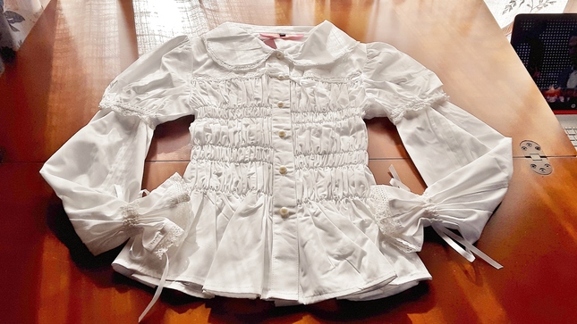 Bodyline White and Cold White Shirring Blouse (Defective Lot Version ...