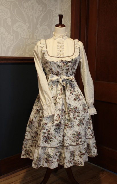 *US SHIP INCLUDED* Victorian Maiden Rococo Bouquet Rosen Dress Set ...