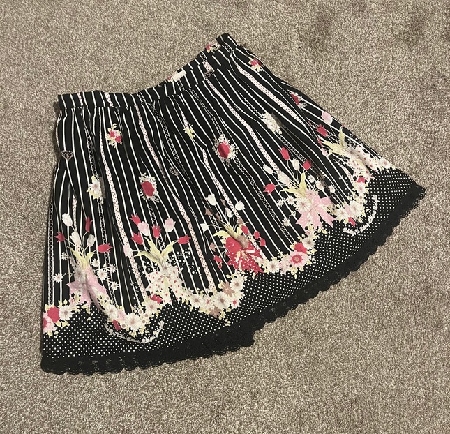 Tulip Bouquet Print Skirt (altered for plus size) - Skirts - Lace ...