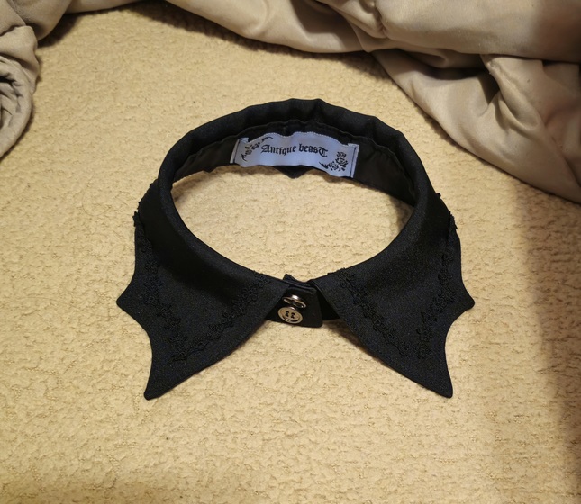 Antique Beast Bat Collar - Necklaces/Choker/Collar - Lace Market ...