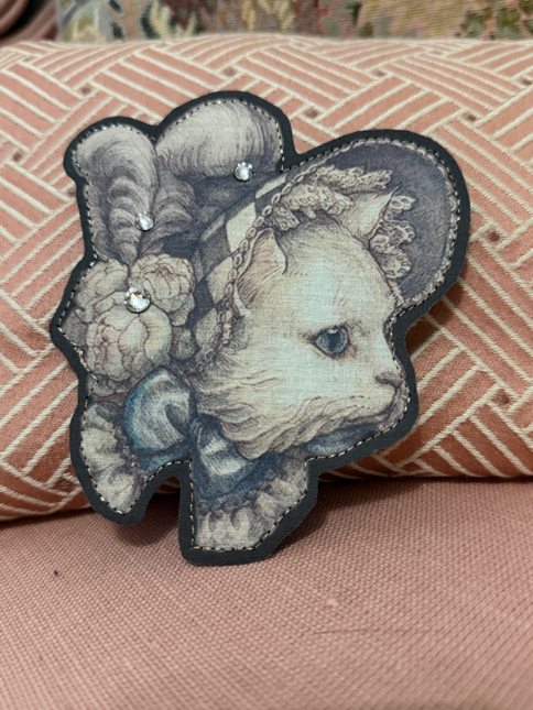 Enchantlic Enchantilly Rococo Cat Brooch - Jewelry - Lace Market ...
