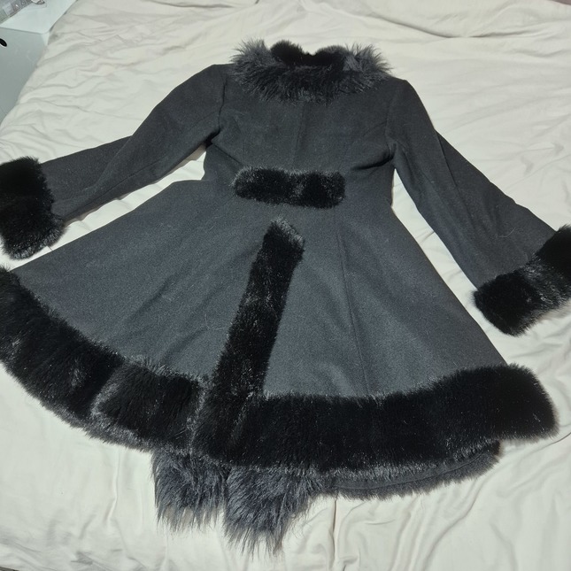 1994 MILK Coat - Outerwear - Lace Market: Lolita Fashion Sales