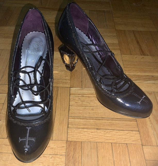 Rozen Maiden x Super groupies Suigintou heels navy same heel style as ...