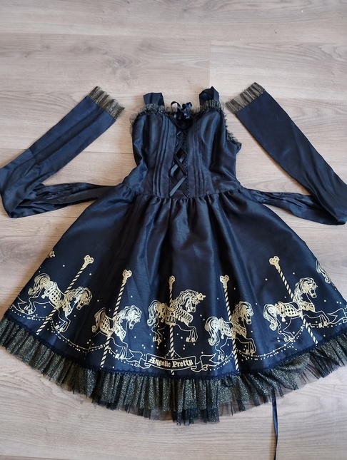 Twinkle Carnival halterneck Jsk - Jumperskirt - Lace Market: Lolita ...