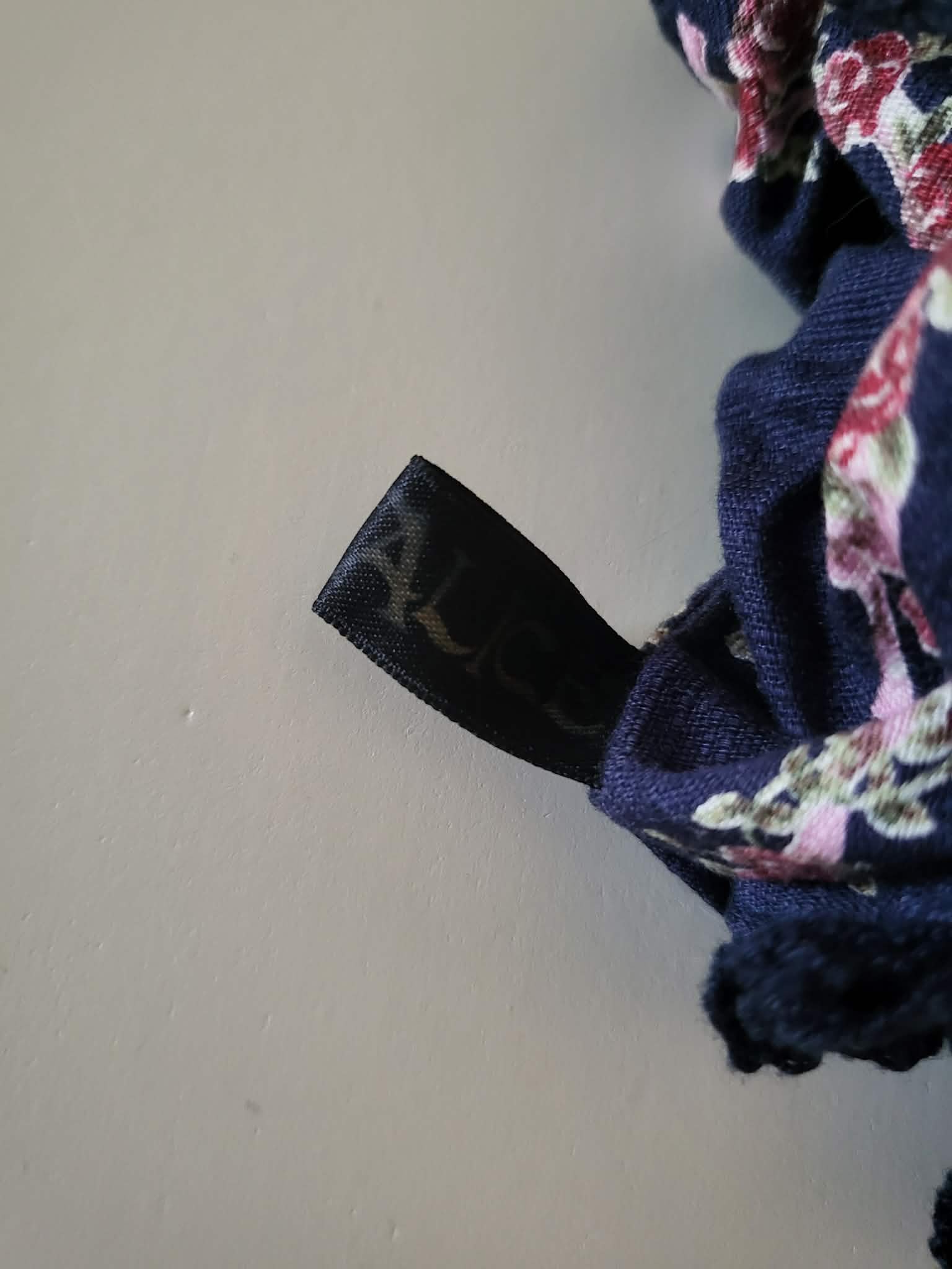 AatP Time of the Roses Chou Chou Scrunchie Hair Tie in Navy PREOWNED ...