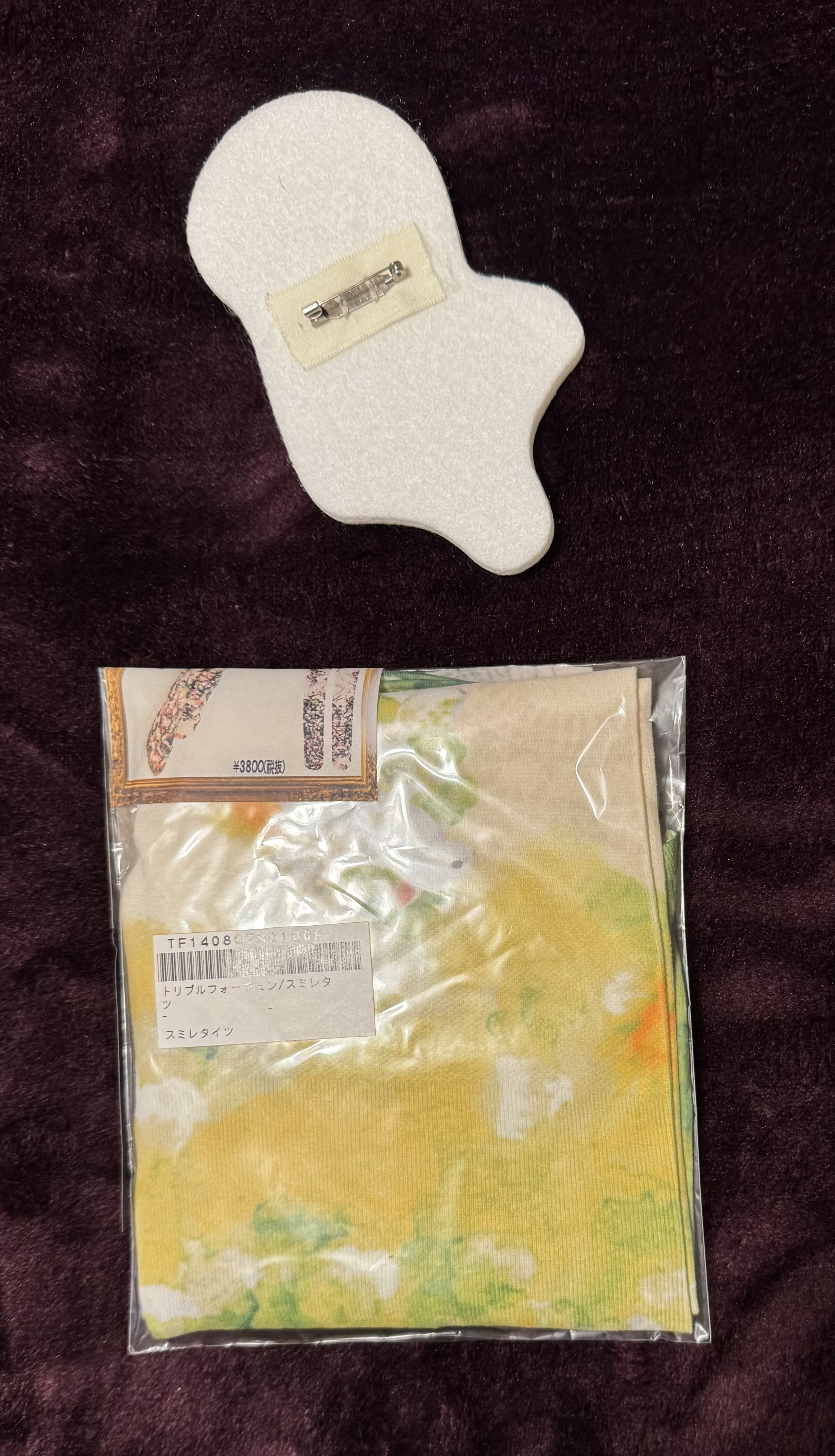 IW Tsuchida Yutaka Rabbit and Squirrel Lace OP Tights Pin Set in Pink ...