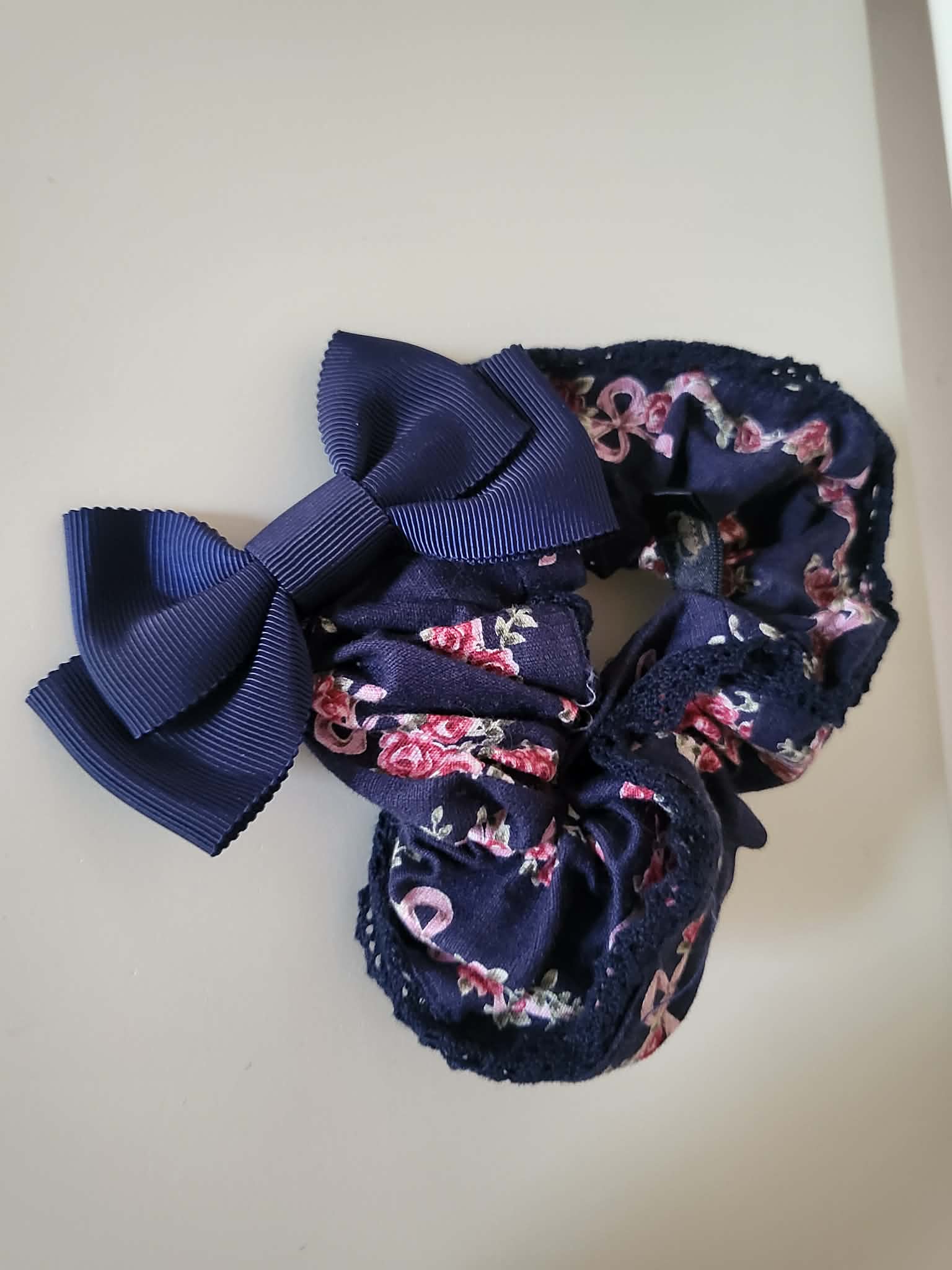 AatP Time of the Roses Chou Chou Scrunchie Hair Tie in Navy PREOWNED ...