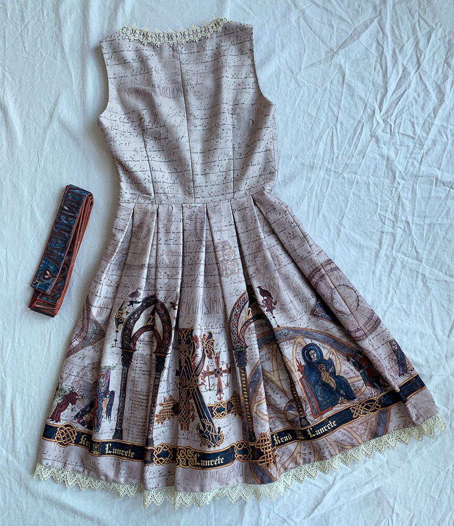 (First Release) Krad Lanrete Mozarabic Chant Short JSK Ivory (offwhite ...