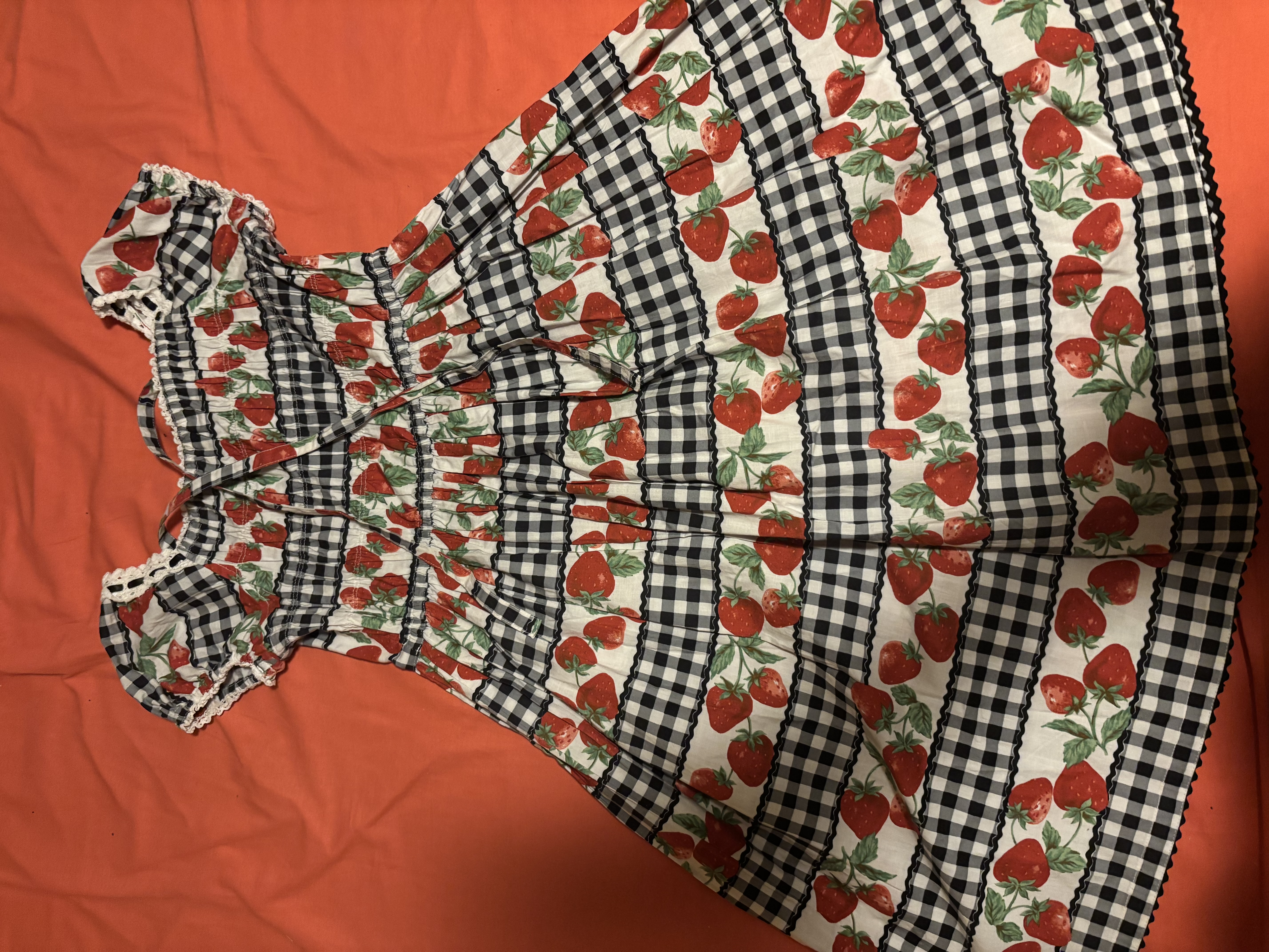 Gingham Strawberry Print OP-Emily Temple Cute(2005) - One Piece - Lace ...